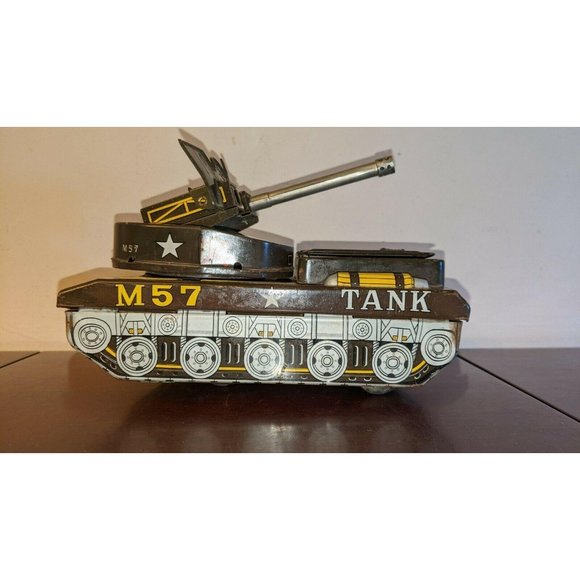 Yonezawa | Toys | Vintage 95s Yonezawa M57 Usa Toy Tin Litho Tank ...